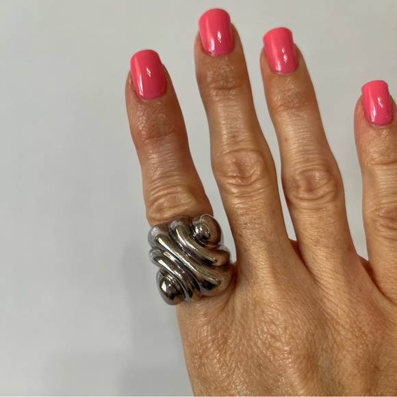 Jewelry | Vintage 925 Sterling Silver Chunky Heavy Wavy Ring Mexico ...